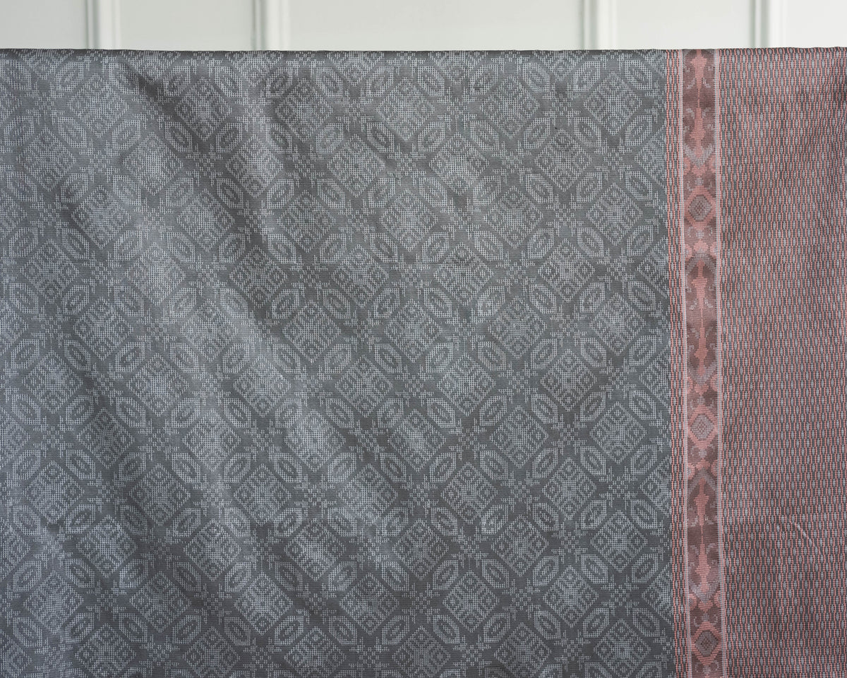 Kain Tenun Warna Grey / Silver – Batik Pastel